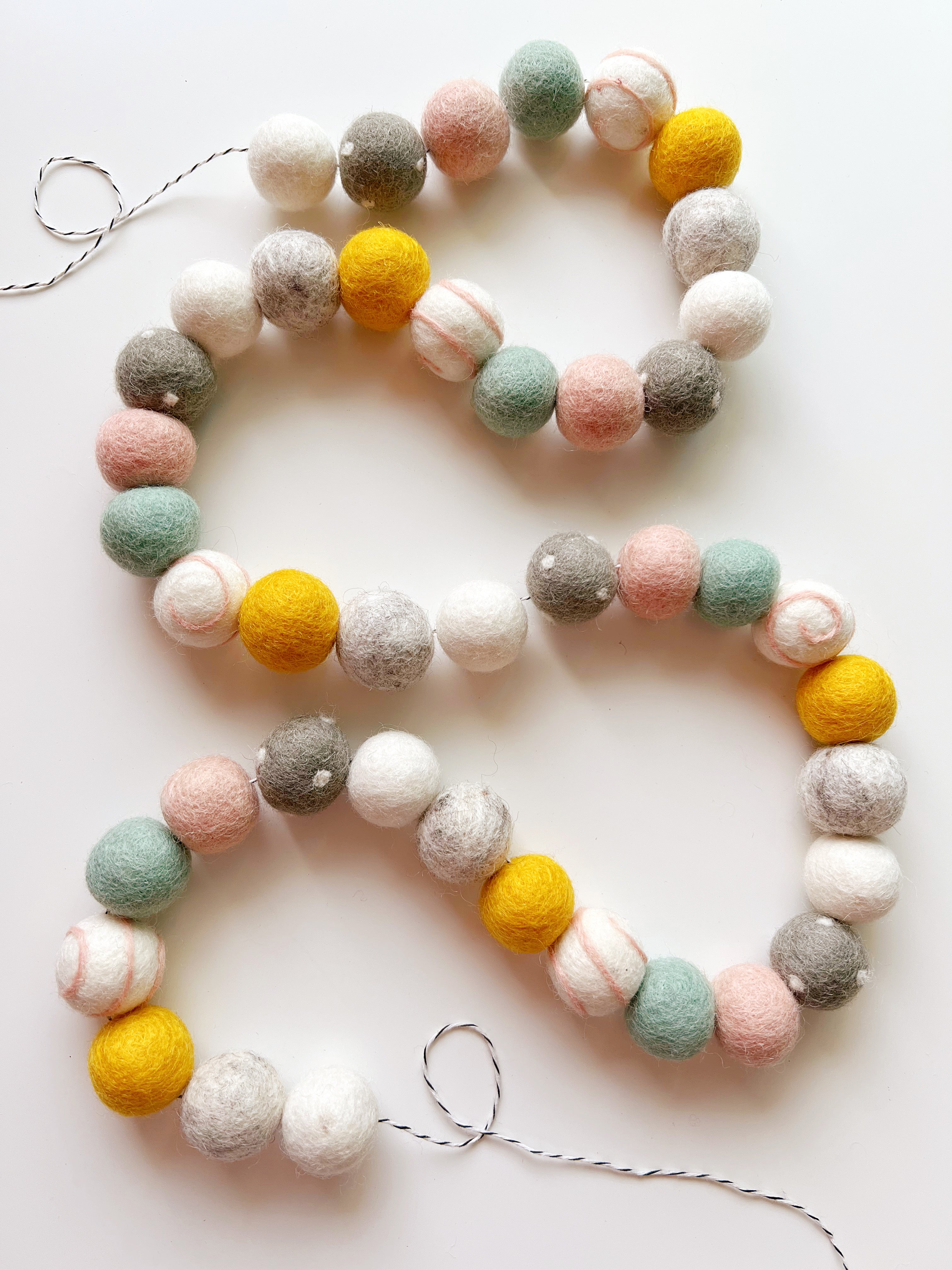 March Winds Garland – Erika Bea